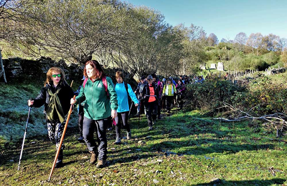 Santa María del Páramo presenta su programa se senderismo