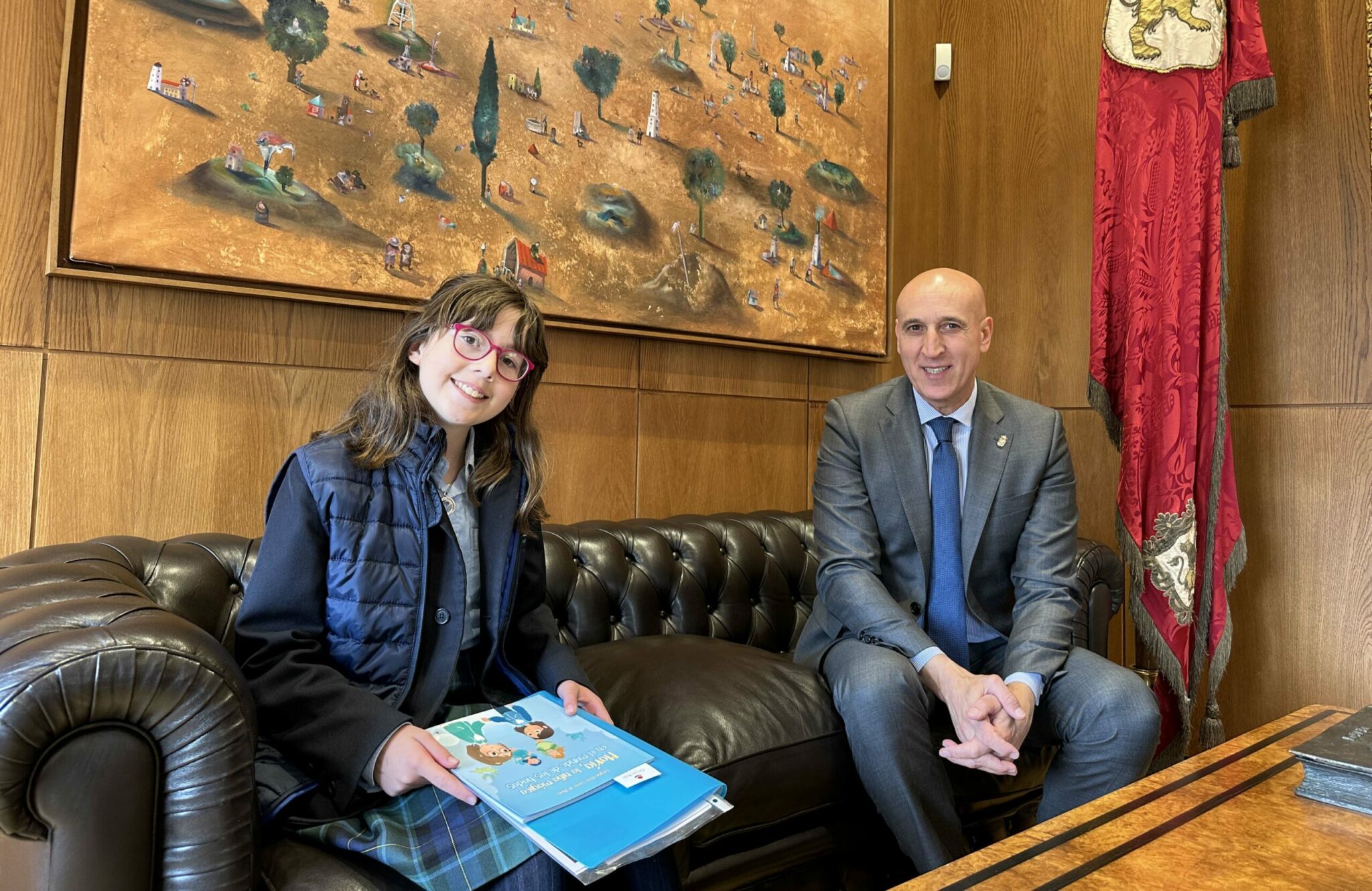 Virginia Mota, la niña autora de ‘María, la niña mágica en el mundo de ...
